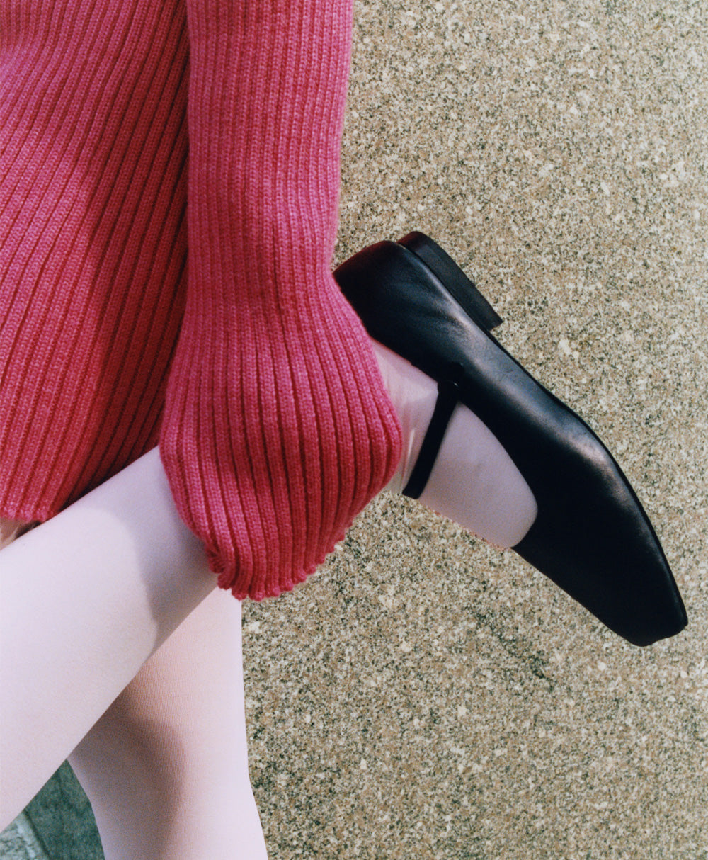 Square Toe Mary Jane - Black/Flamma